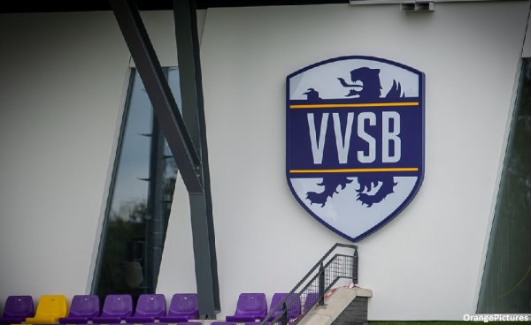 VVSB versterkt ploeg met voormalig jeugdspeler van Ajax en Manchester ...