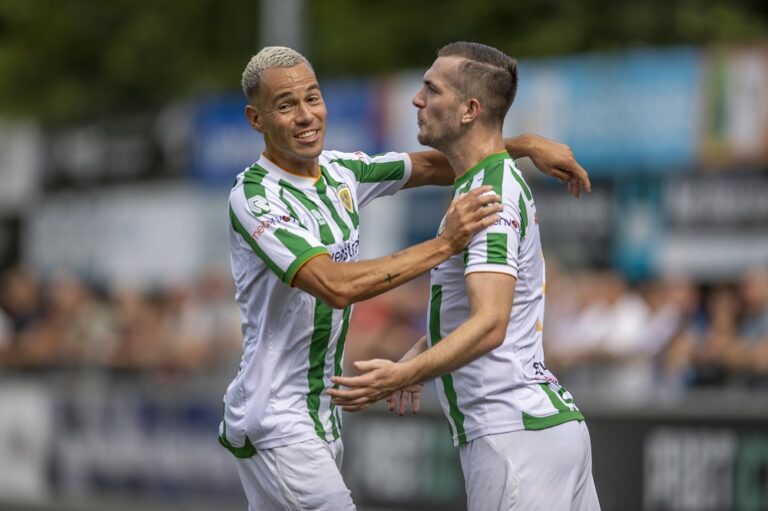 Indeling en programma 4e divisie seizoen 2025-2026 - Topamateurvoetbal.com